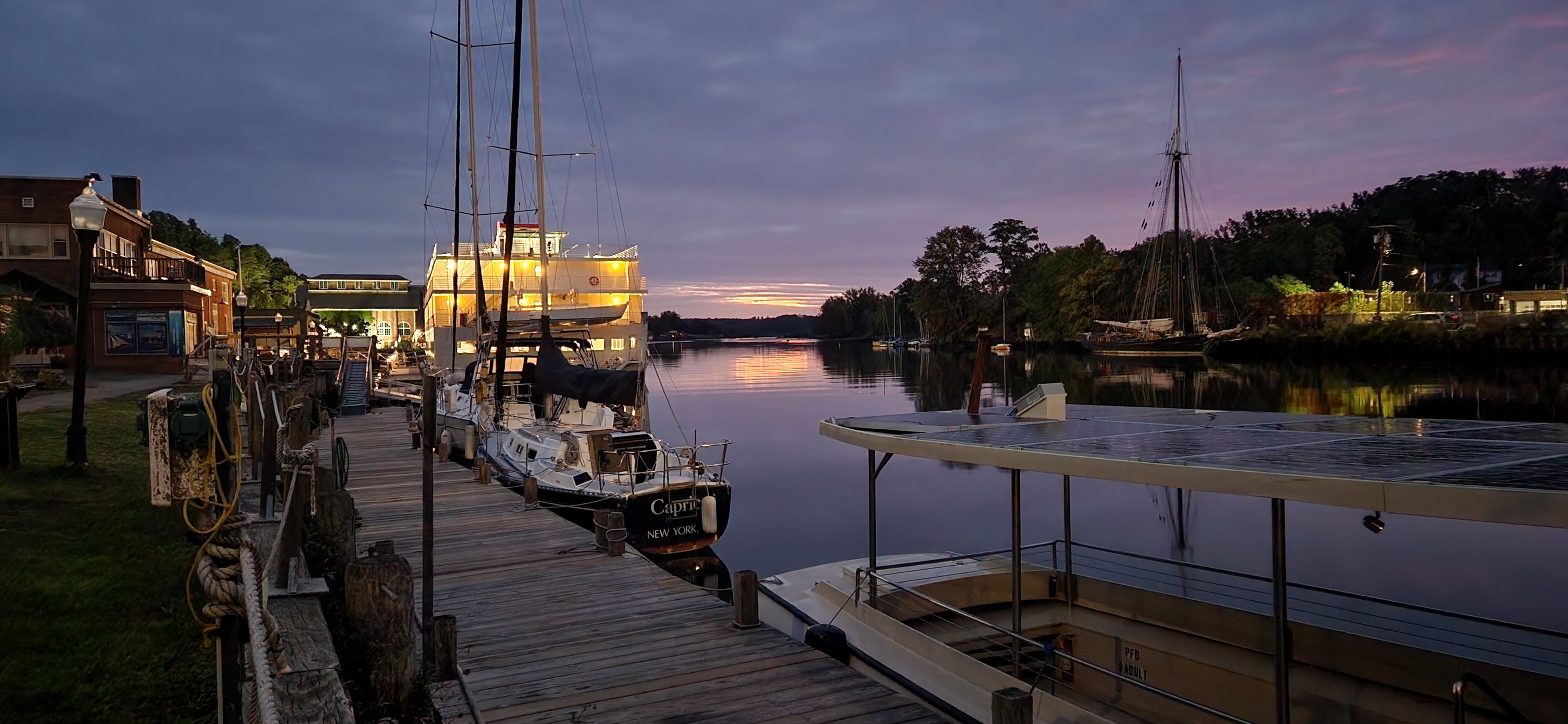 Nice day for a morning row. | the Rondout Rower